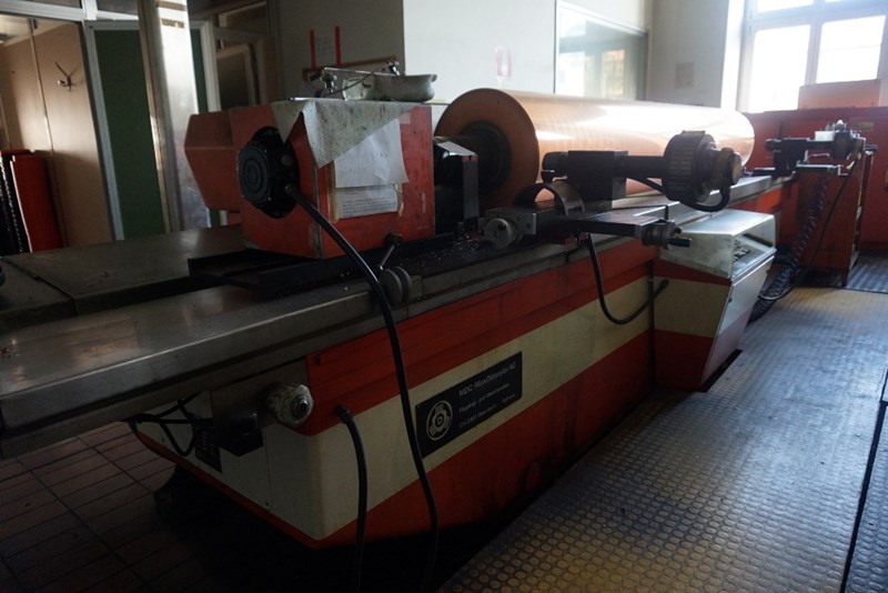 Used MDC-Max Dätwyler AG Polishmaster BL2600 Cylinder Milling Machine ...