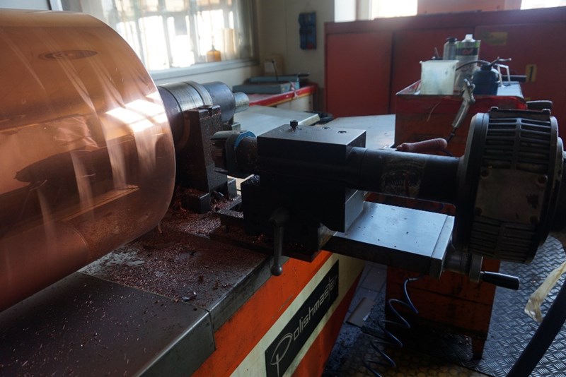 Used MDC-Max Dätwyler AG Polishmaster BL2600 Cylinder Milling Machine ...