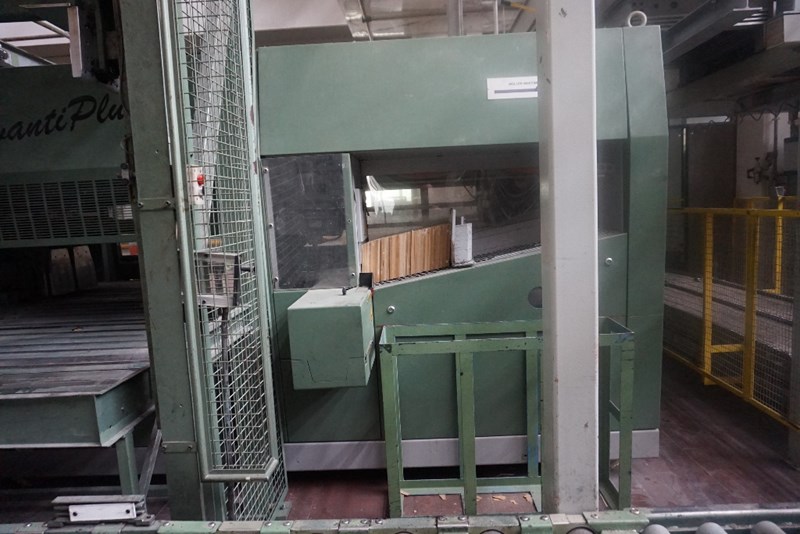 Used Muller Martini Type 0377.04.05 Avanti Plus Horizontal Log Stacker ...
