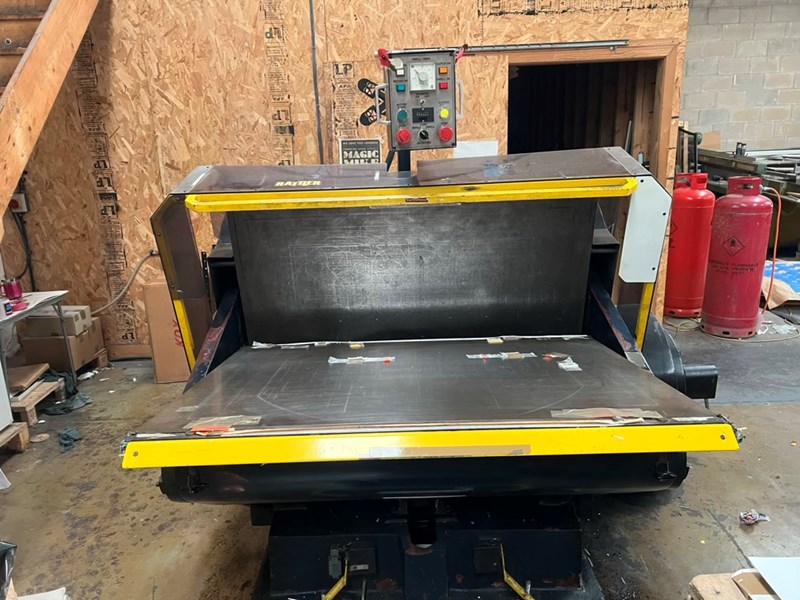 Used Crosland Crosland Hand Platen Model VK1330 year 1999 | PressCity