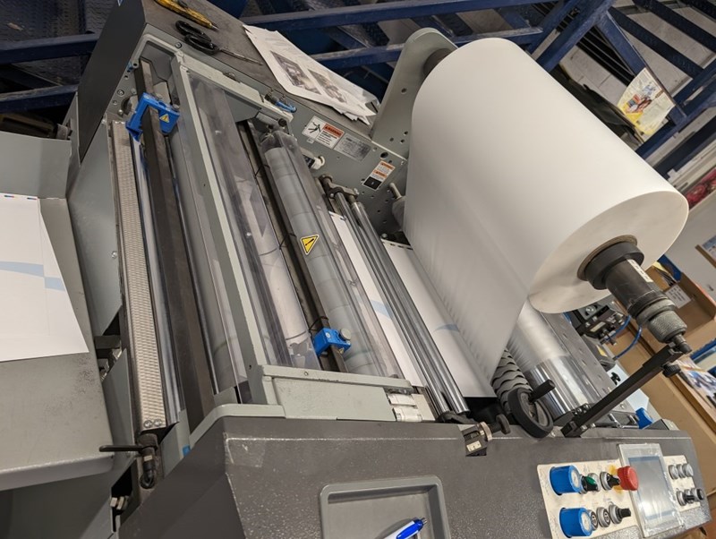 Used Komfi Delta 52E Thermal Laminating Machine year 2015 | PressCity