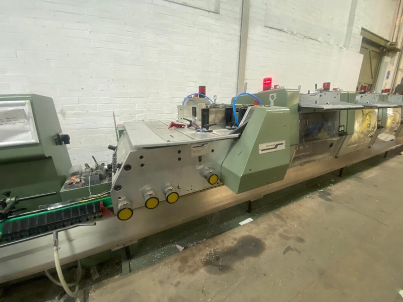 Used Müller Martini Prima Gather Stitcher Trimmer year 2000 | PressCity