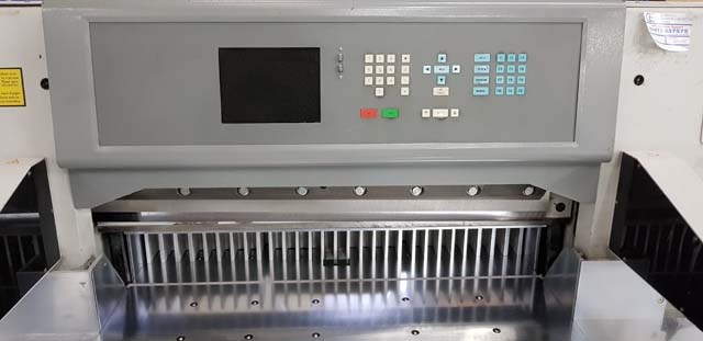 Used Prism 92 cm Programmatic Guillotine year 2008 | PressCity