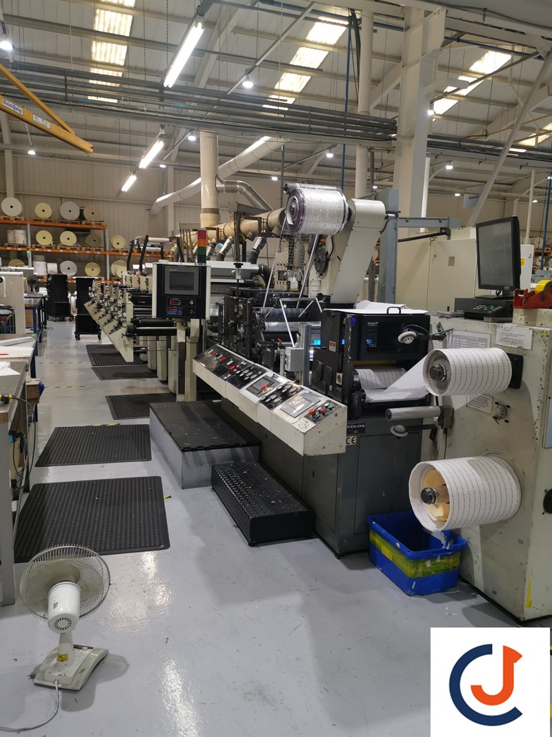 Machines | Comco Commander | Jerry Curtin