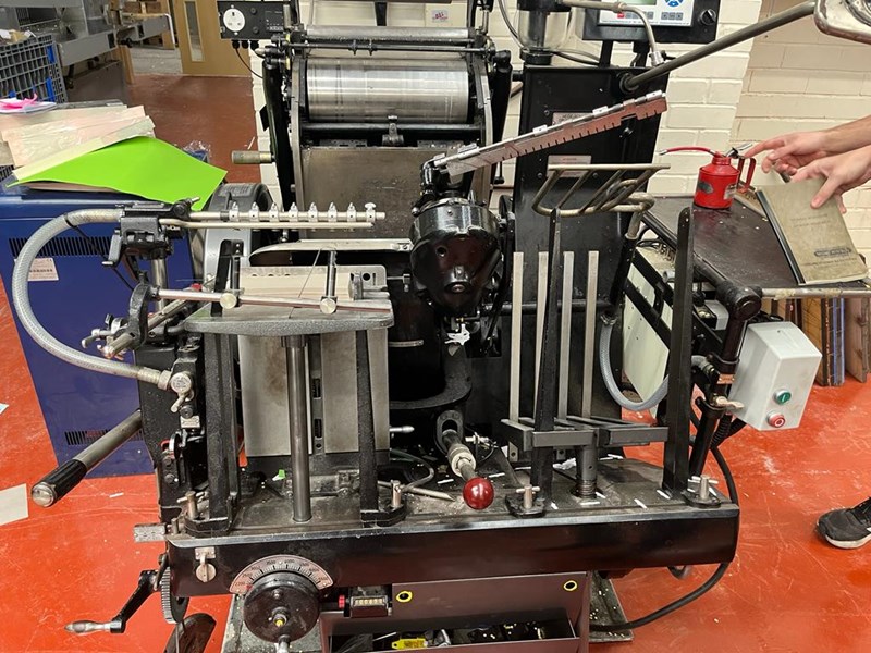Machines | Heidelberg Platen-Hot-Foiling | Jerry Curtin
