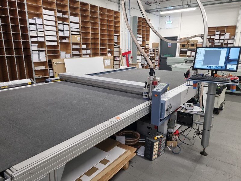 Used Zünd XL 3000 year 2006 | PressCity