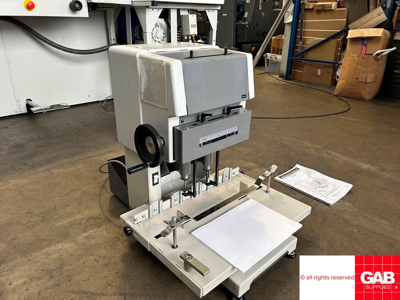 Used Uchida VS 200 year 2005 | PressCity