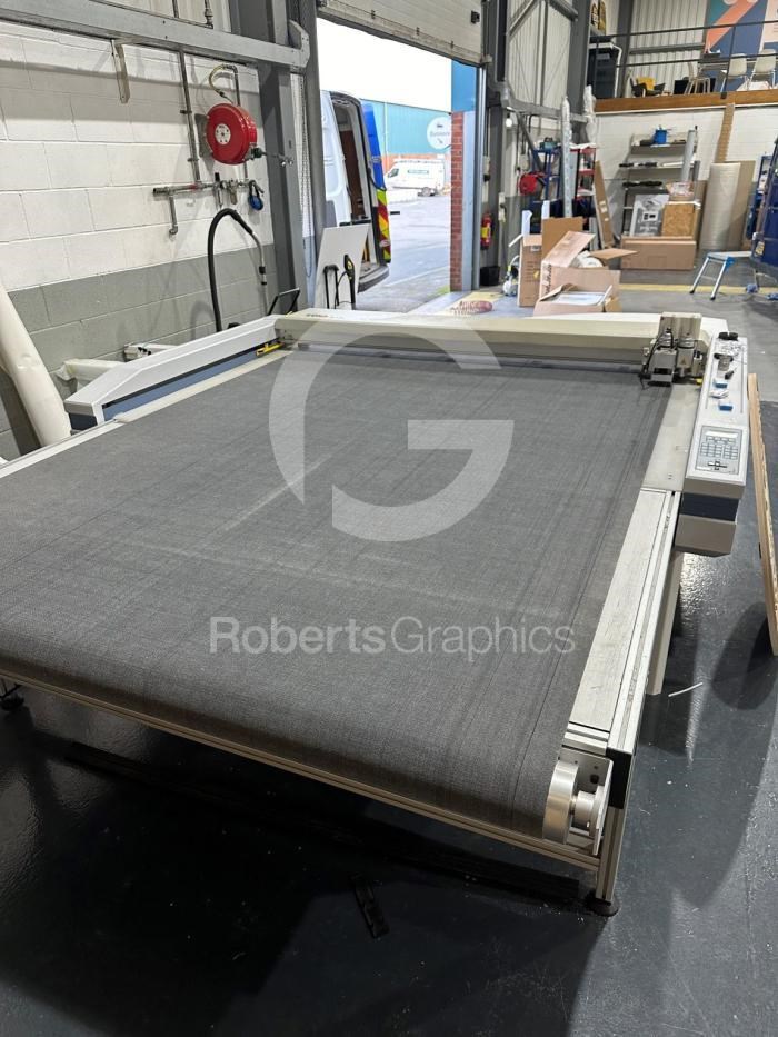 Used ZUND L 1200CV FLATBED CUTTER year 2005 | PressCity