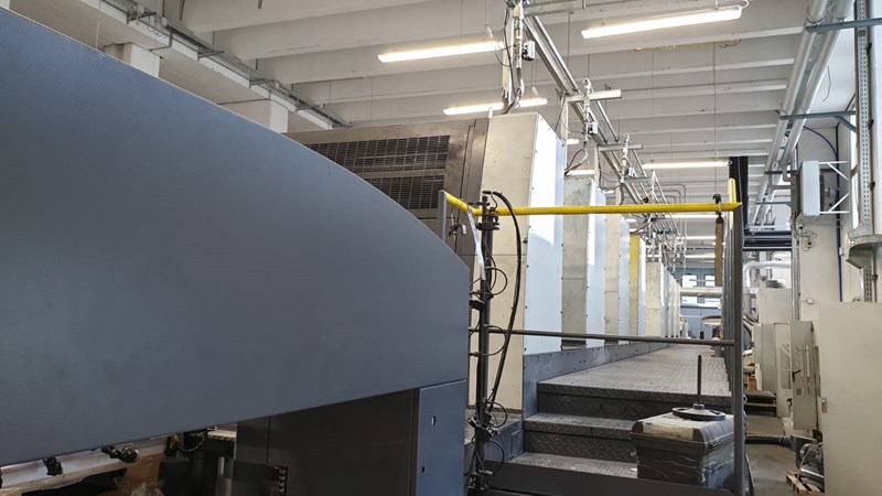 8 color Used Manroland 900 XXL 8 P HIPRINT year 2009 | PressCity